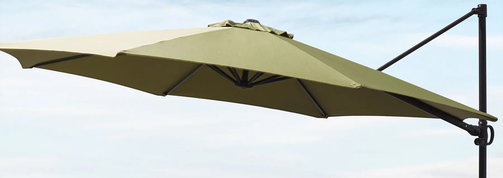 Discover the Perfect Garden Parasol for Your Outdoor Space | Beliani.co.uk